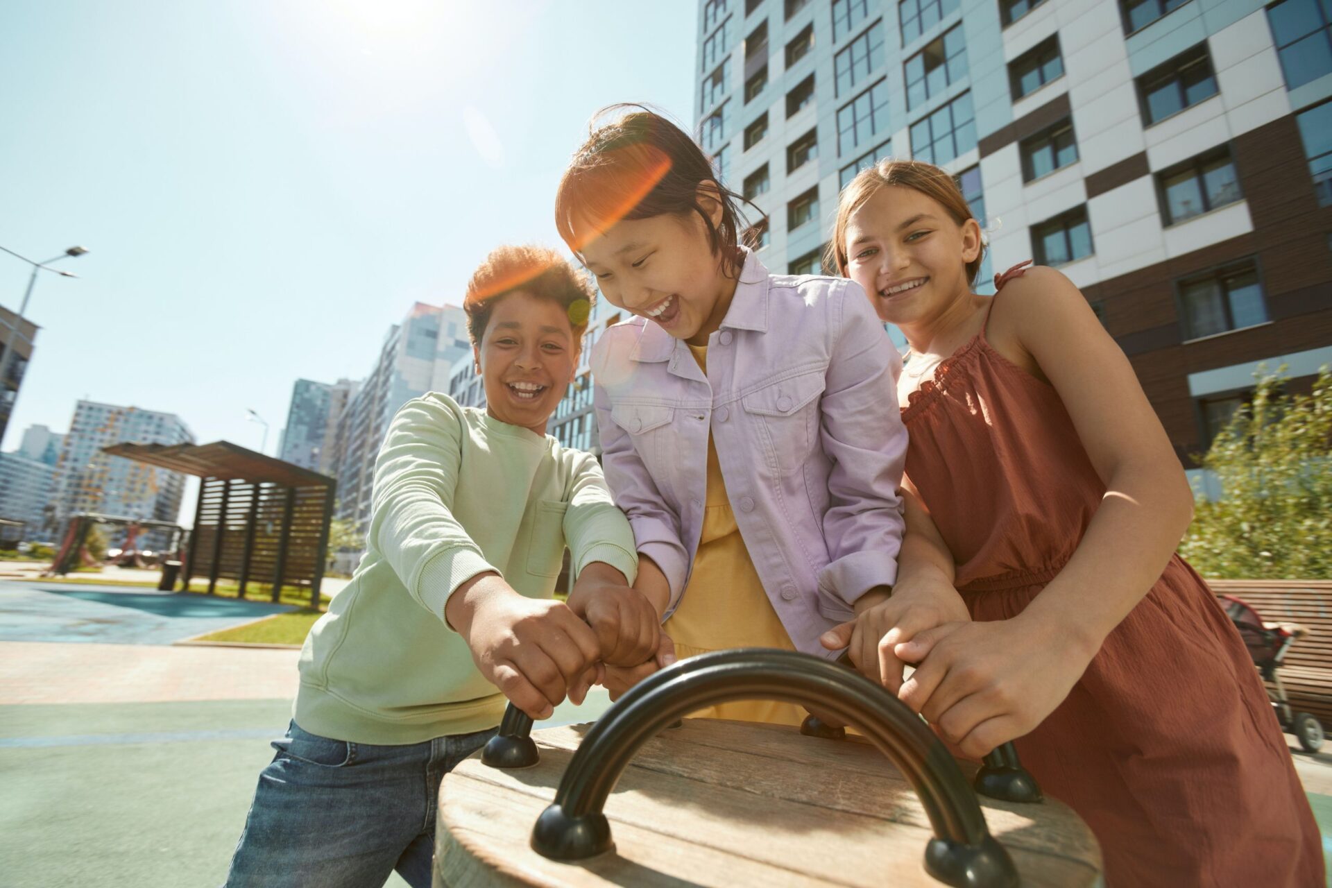 Support for newcomer youth - Kids Help Phone