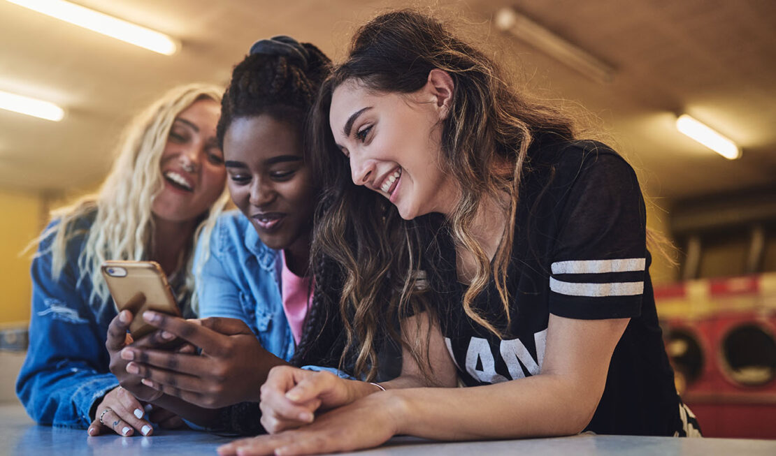 How to help a friend dealing with family abuse or neglect - Kids Help Phone