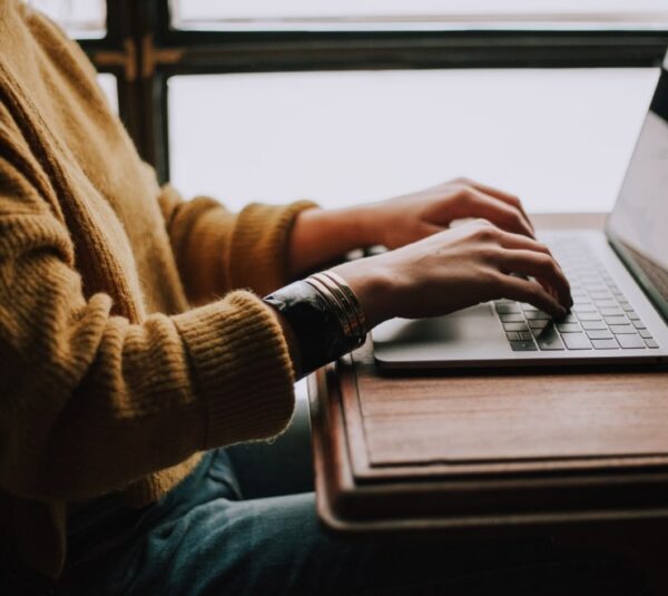 Need help now? Text our texting service. - Kids Help Phone